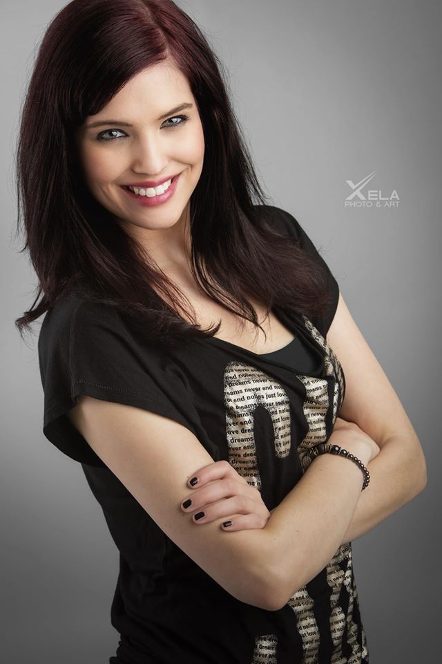 Sandra Elizabeth Mae - Radio FRO